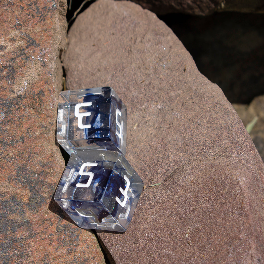 Starfarer 'Polaris' Clear / Blue 8D6 dice – Paladin Roleplaying