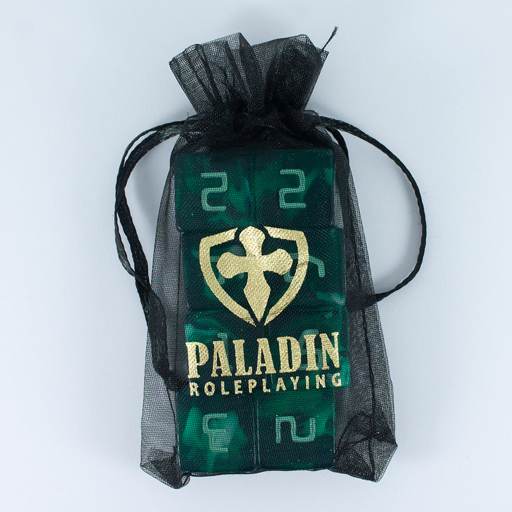 Starfarer 'Quasar' Green and White 8D6 dice – Paladin Roleplaying